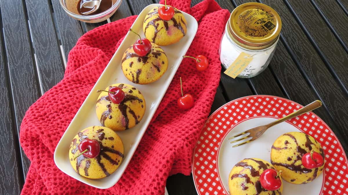 KETO SUGAR FREE VANILLA CHERRY CAKE BOMBS - Queen Keto