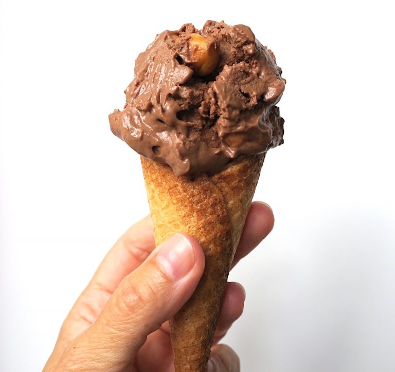 Keto Chocolate Hazelnut Ice Cream (Bacio Gelato) - Queen Keto